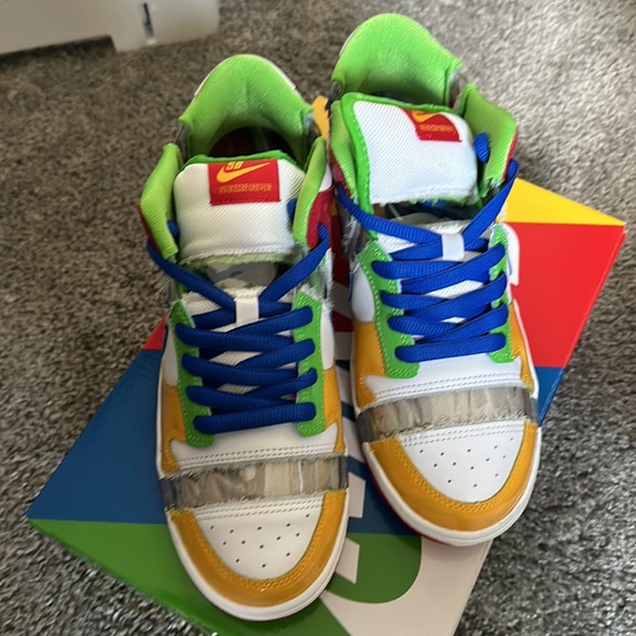 Nike | Shoes | Nike Sb Dunk Low Sandy Bodecker | Poshmark